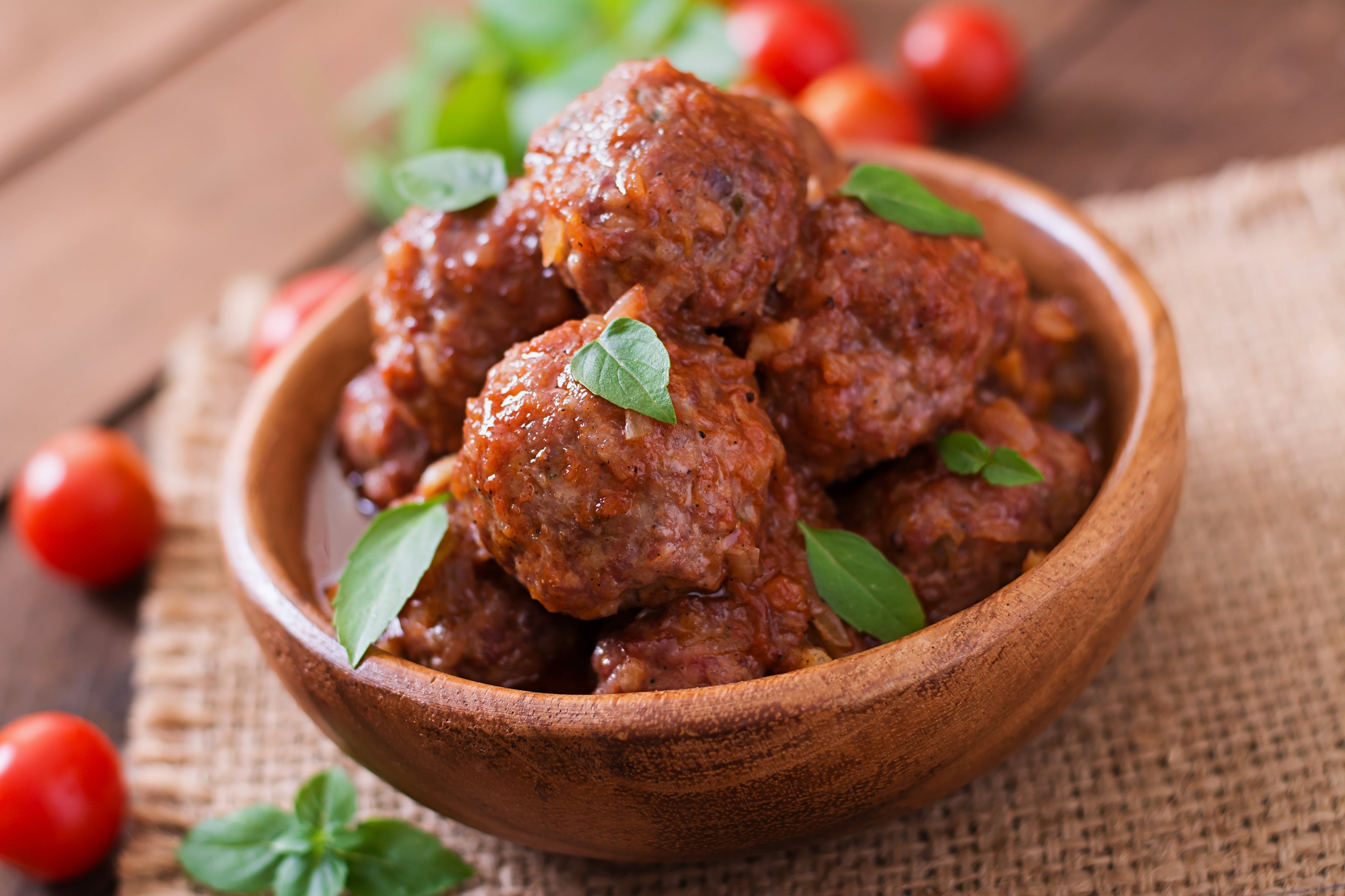 The Best Lamb Meatballs Recipe: Juicy, Flavourful & Easy to Make ...